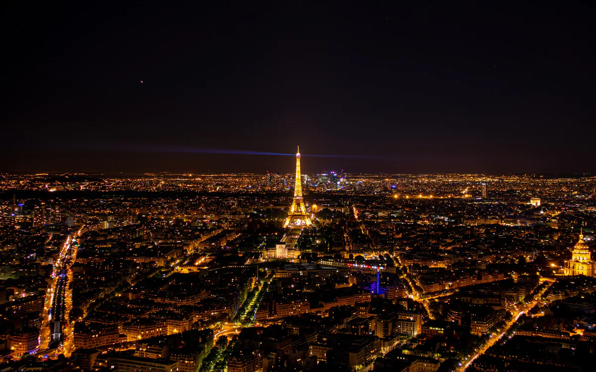 Paris à noite - Connect Paris Turismo